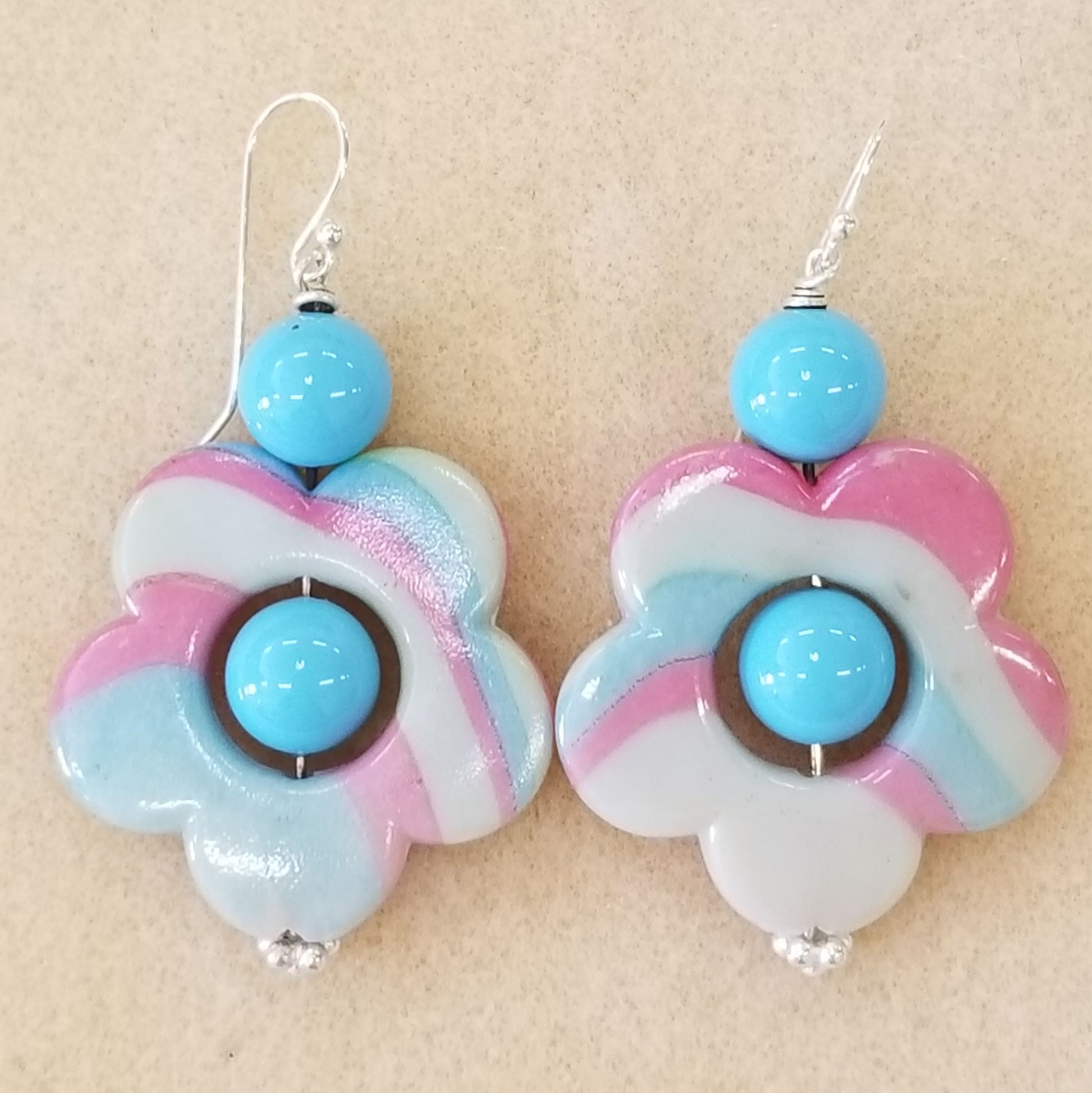 Design Your Gift – Visit Our Unique Bead Boutique